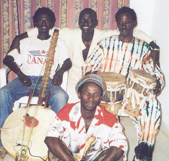 Mande Cultural Group - Nganalu | Rob Simms